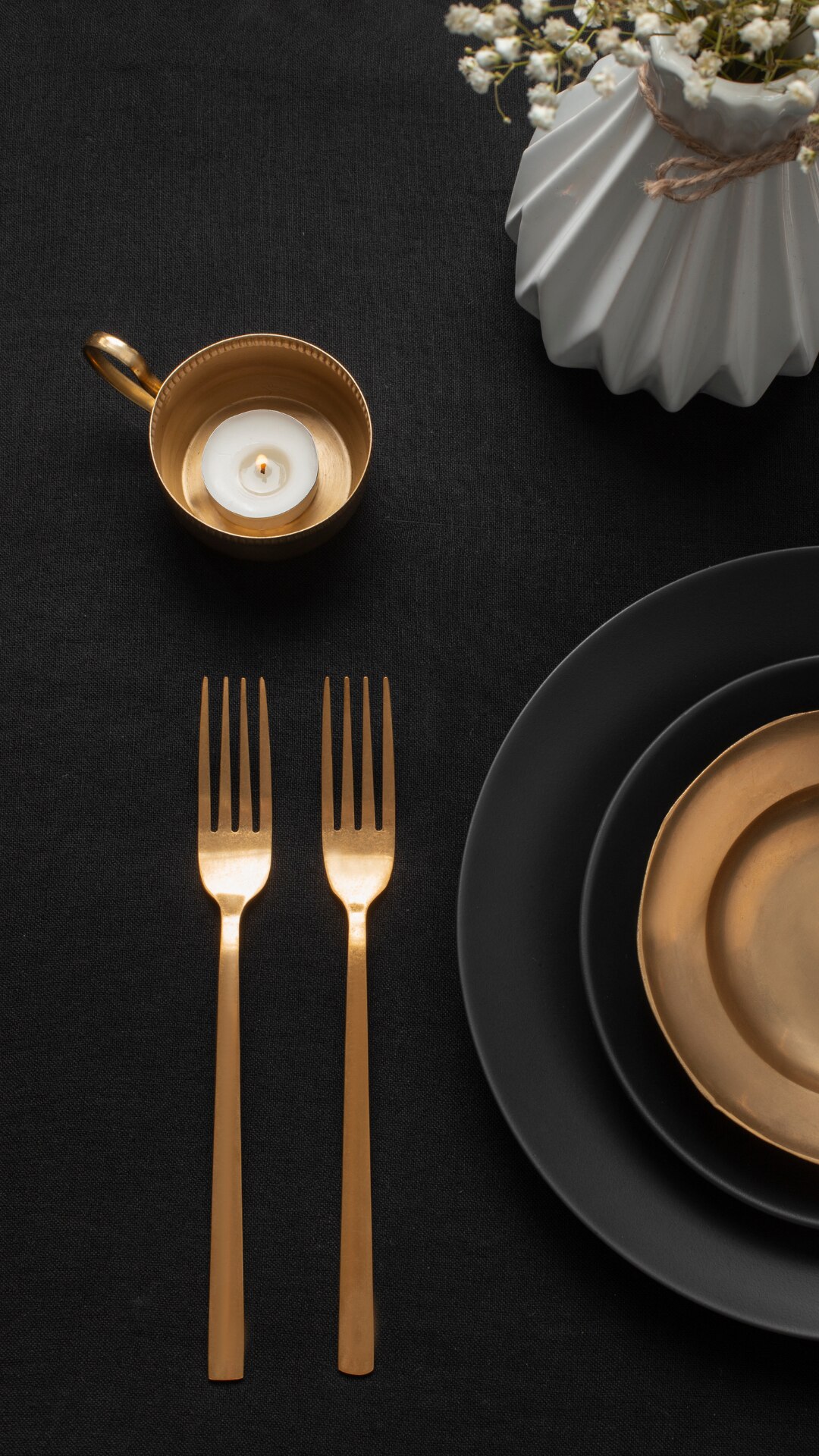 Transform Everyday Meals with Luxury Cutlery Available at Amazon