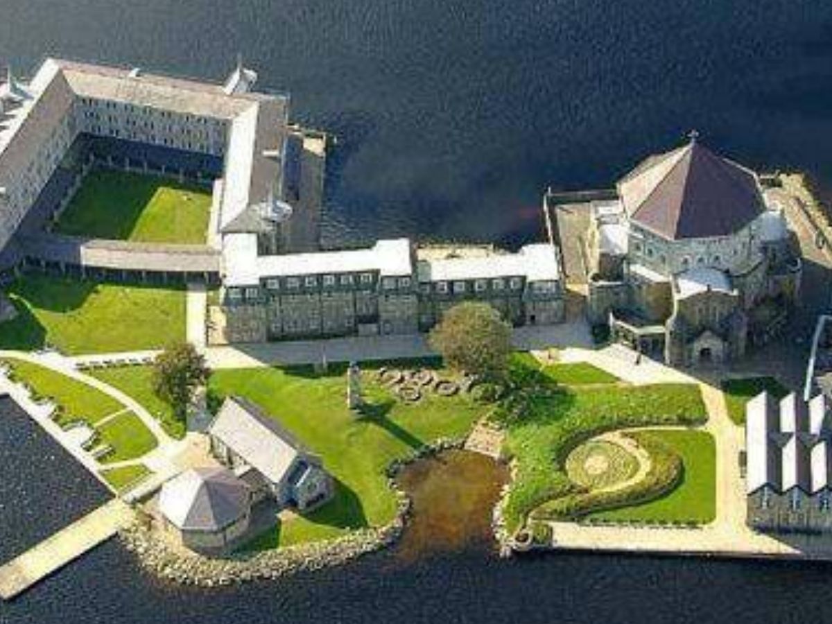 क्या ये हैं पृथ्वी पर नरक के पांच द्वार? जानिए कहां हैं ये रहस्यमयी जगहें