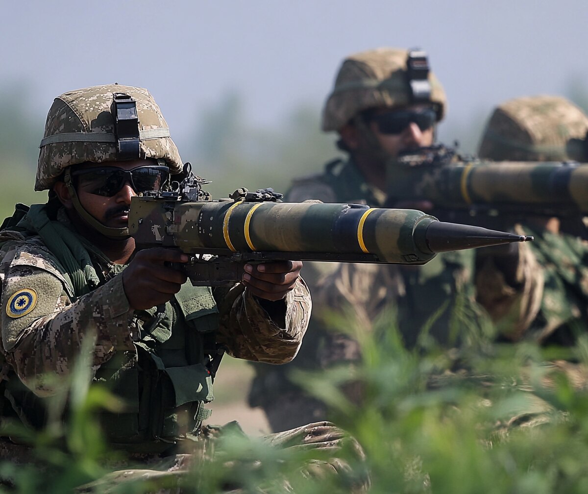 गरुण कमांडोज को दो-चार महीने नहीं बल्कि पूरे 3 साल यानी कि 1000 दिन तक ...