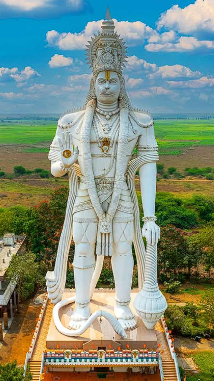 9 Famous Hanuman Temples To Visit In India