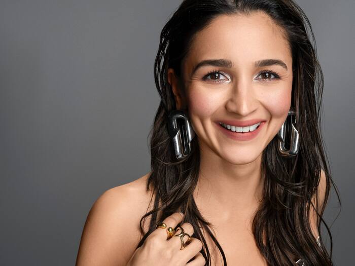 ये हैं सबसे खूबसूरत भारतीय महिलाएं, AI चैटजीपीटी ने बनाई लिस्ट, तीसरे नंबर वाली ने छोड़ा देश