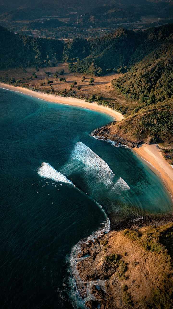 7 Most Beautiful Crystal Clear Water Beaches In India