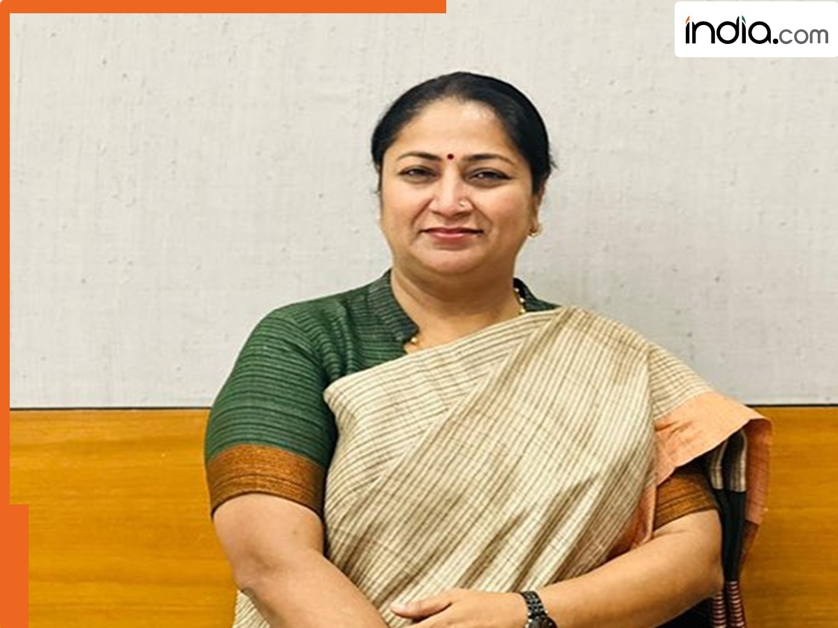 Dellhi New CM Rekha Gupta Net Worth Property Husband Family Details in ...