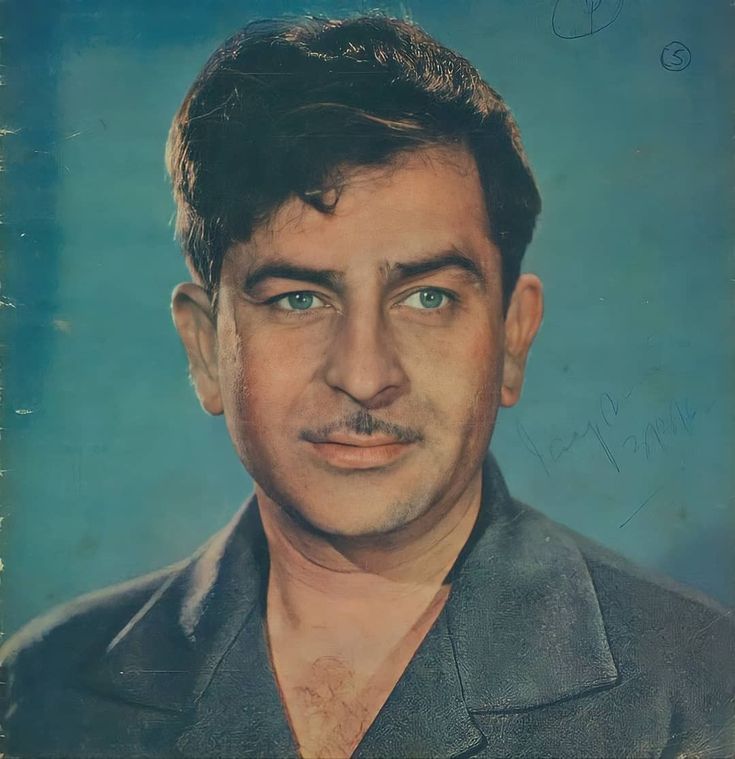 करिश्मा, तैमूर, राहा की नीली आंखों का क्या है राज, जानें कहां से मिले ...
