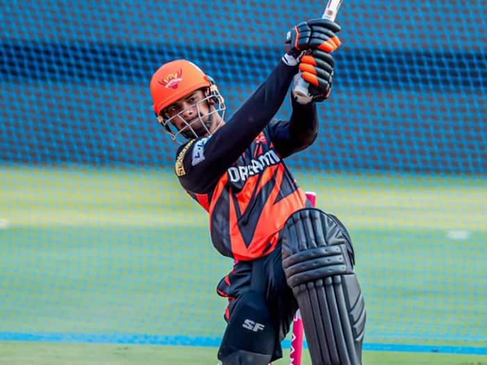 Who is Aniket Verma: कौन हैं अनिकेत वर्मा? जिन्होंने अक्षर-कुलदीप की ...