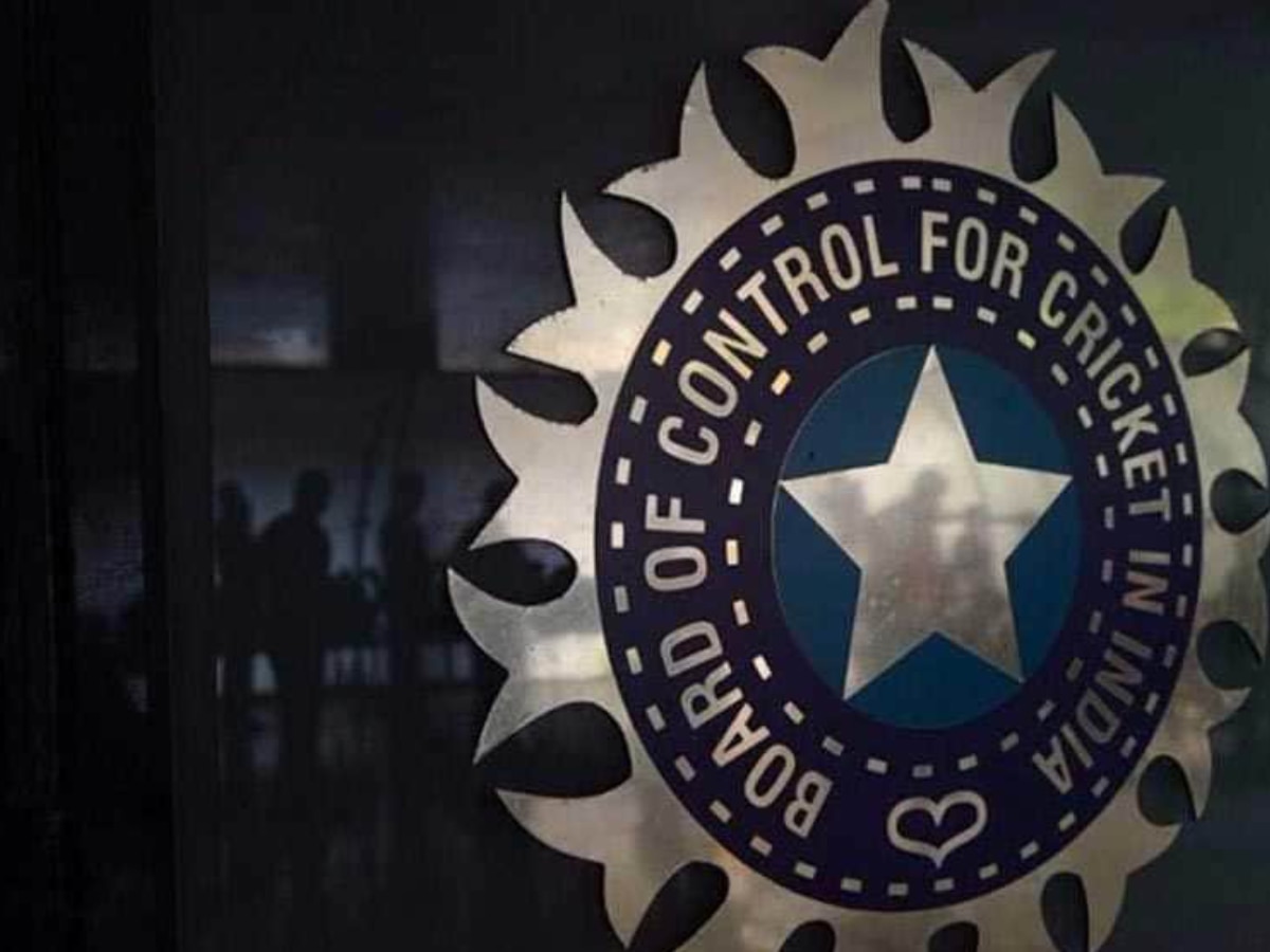 Sachin Tendulkar vs Yuvraj Singh Pension: सचिन तेंदुलकर और युवराज सिंह में से किसे BCCI देता है ...