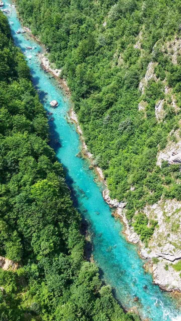 Top 10 Deepest Rivers Around The World