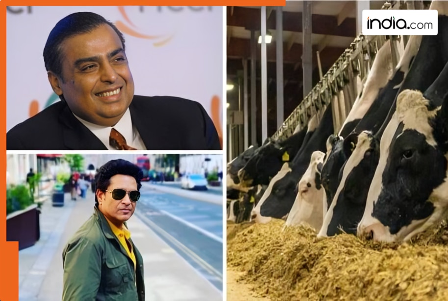 Mukesh Ambani, Sachin Tendulkar, Amitabh Bachchan, Akshay Kumar, and Hrithik Roshan drink milk ...