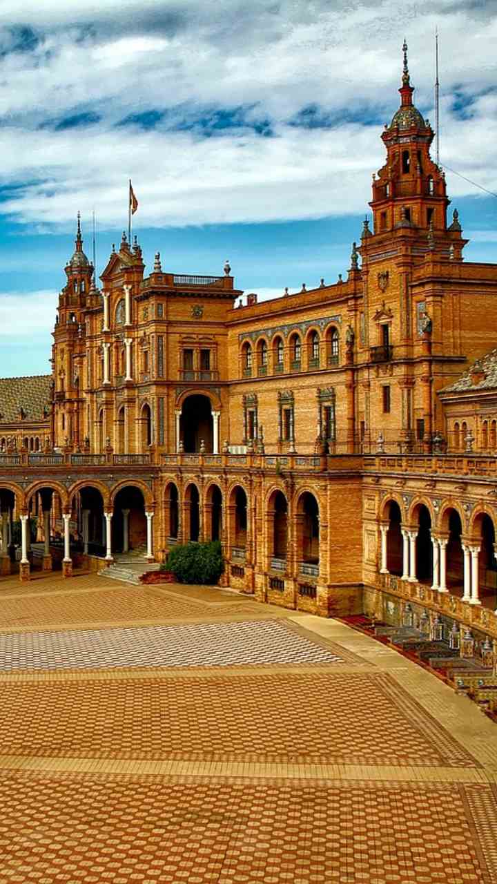 8 Must-Visit Destinations In Spain For Spring Holidays