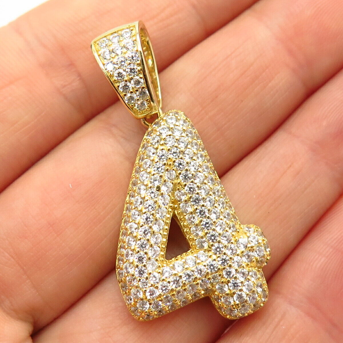 Career Numerology: इस भाग्यांक वालों को मिलती है करियर में मनचाही ग्रोथ