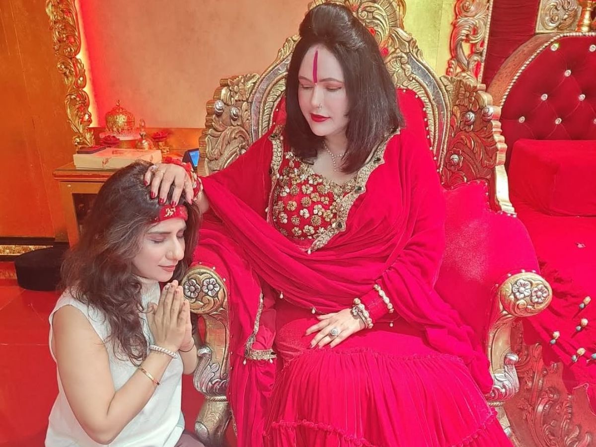 बेहद ग्लैमरस हैं राधे मां की बहू मेघा सिंह, फिटनेस और अध्यात्म दोनों में एक्टिव