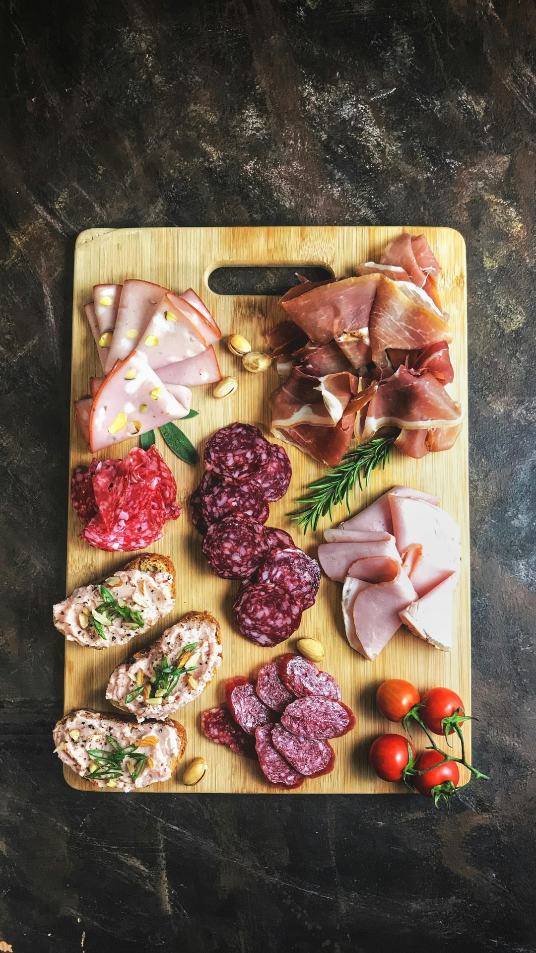 Top Chopping Boards for Every Kitchen: Wood to Steel Picks