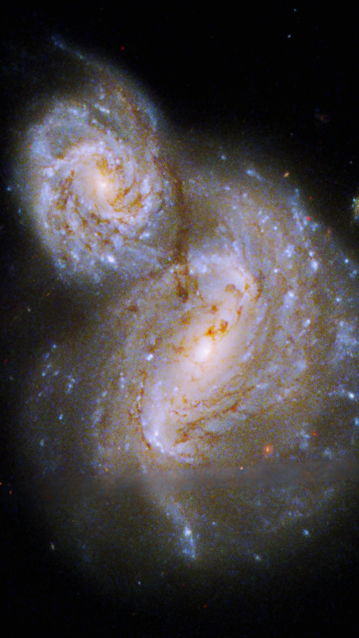 5 beautiful images of Galaxies captured by NASA Hubble Space Telescope