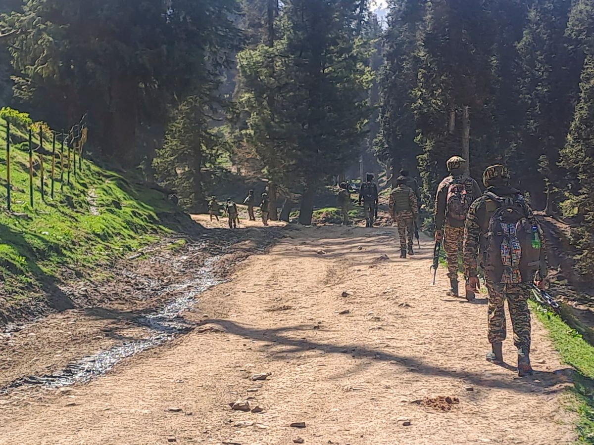 Pahalgam Attack Terrorist Photos: पहलगाम हमले के आतंकियों की हुई पहचान ...