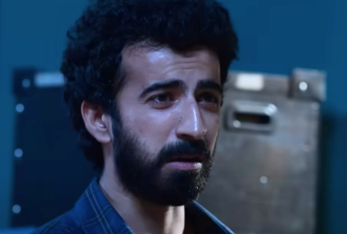 Kankhajura review: Roshan Mathew, Mohit Raina shine in an unsettling ...