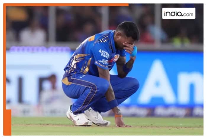 WATCH: Jasprit Bumrah consoles crying Hardik Pandya after Punjab Kings ...