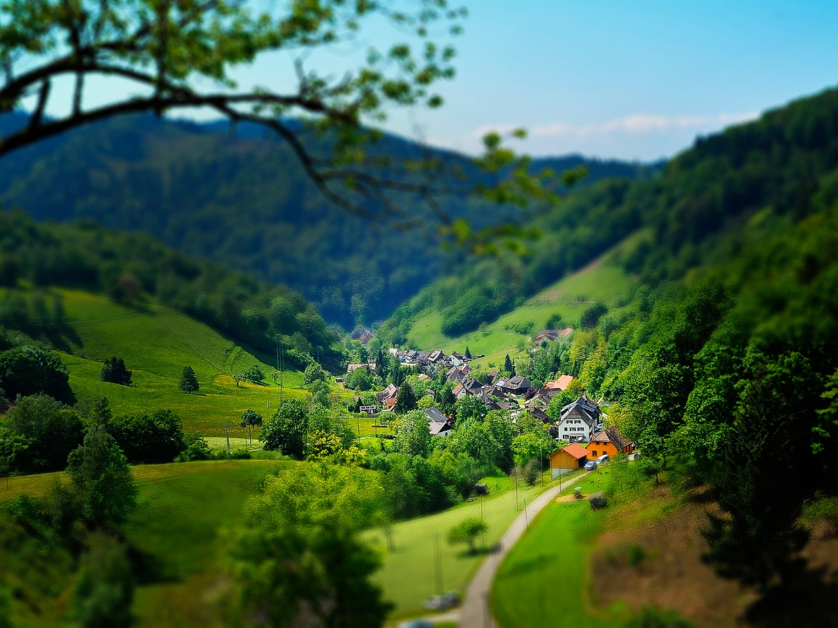 बेहद अजीबोगरीब हैं हिंदुस्तान के इन गांवों के नाम, अपनों के सामने बोलने ...