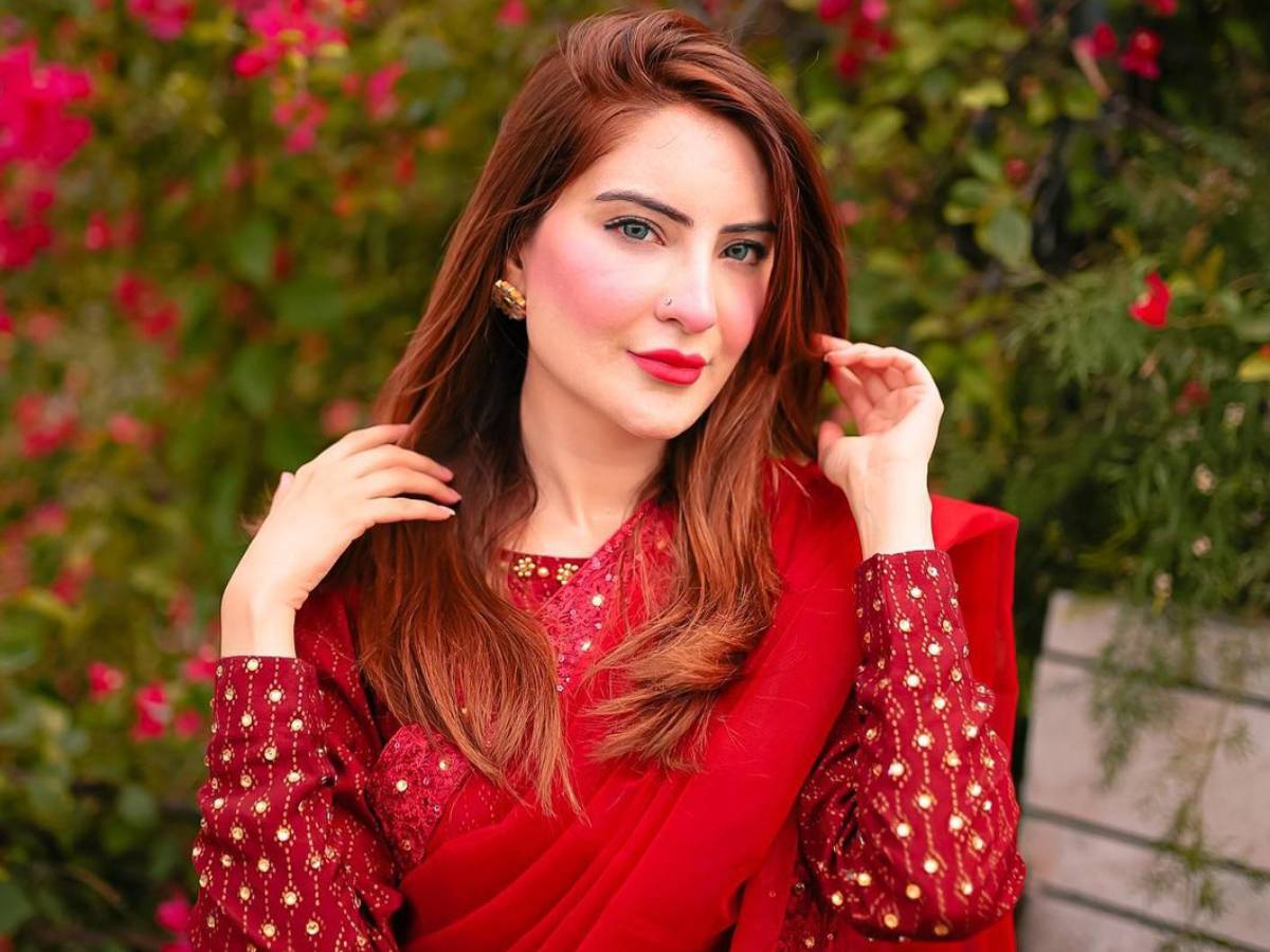 कौन हैं नायला राजा? जिनके संग पाकिस्तानी क्रिकेटर का चल रहा अफेयर! चांद ...