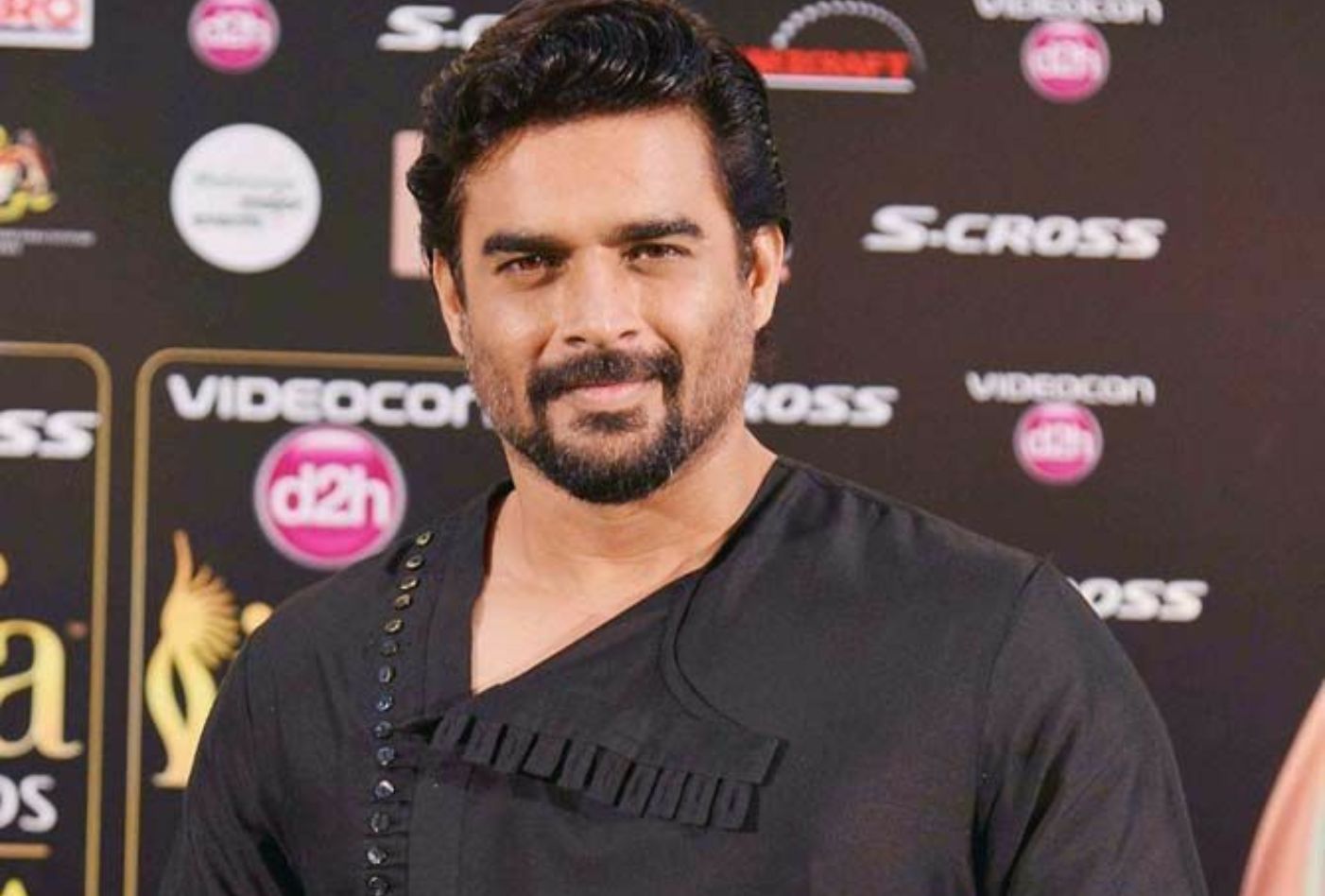 55 की उम्र में भी इतने जवां दिखते हैं 'R Madhavan'! बिना किसी केमिकल दवाईयों के रहते हैं इतने ...