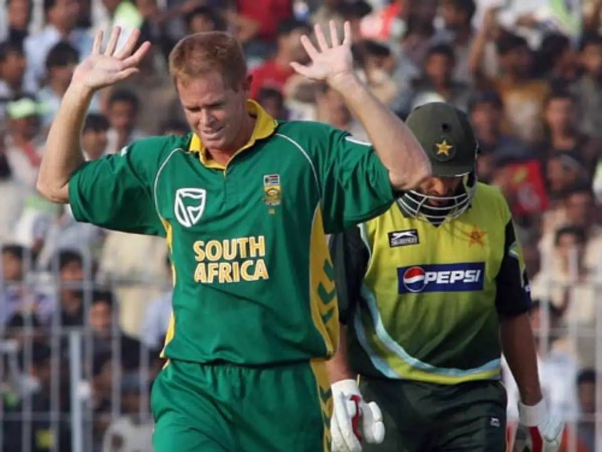 HBD Shaun Pollock: क्रिकेट की दुनिया का सबसे अंडररेटेड ऑलराउंडर, जिसने गेंद और बल्ले से मचाई तबाही