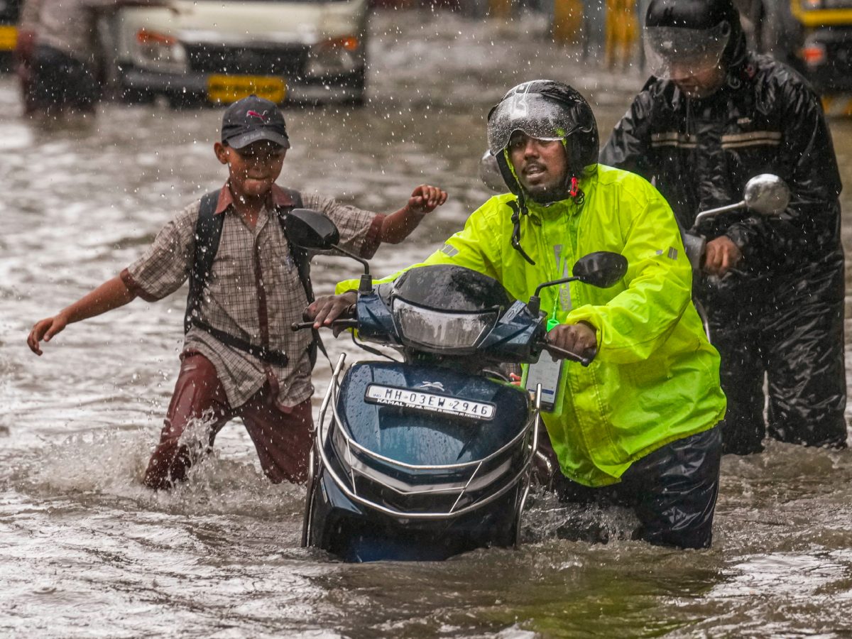 Mumbai Rains Latest Update: IMD Issues Red-Orange Alert for These Areas ...