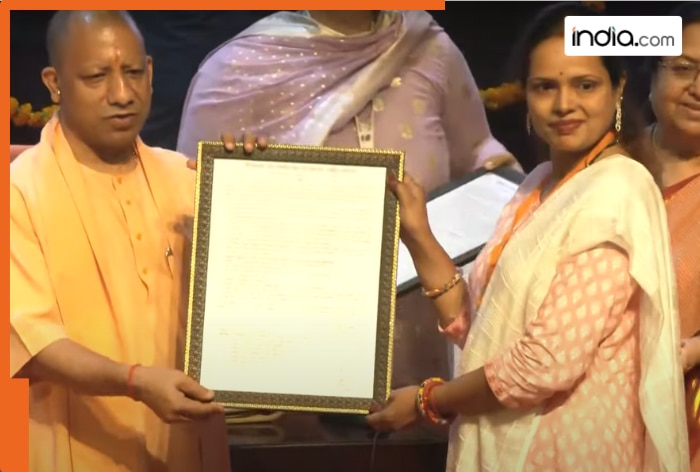CM Yogi says India must be self-reliant before 2047 & path of ...