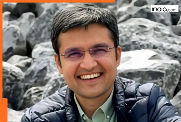 Meet man, studied at IIT, cracked UPSC at 21 to become IAS officer, quit civil services due to ...