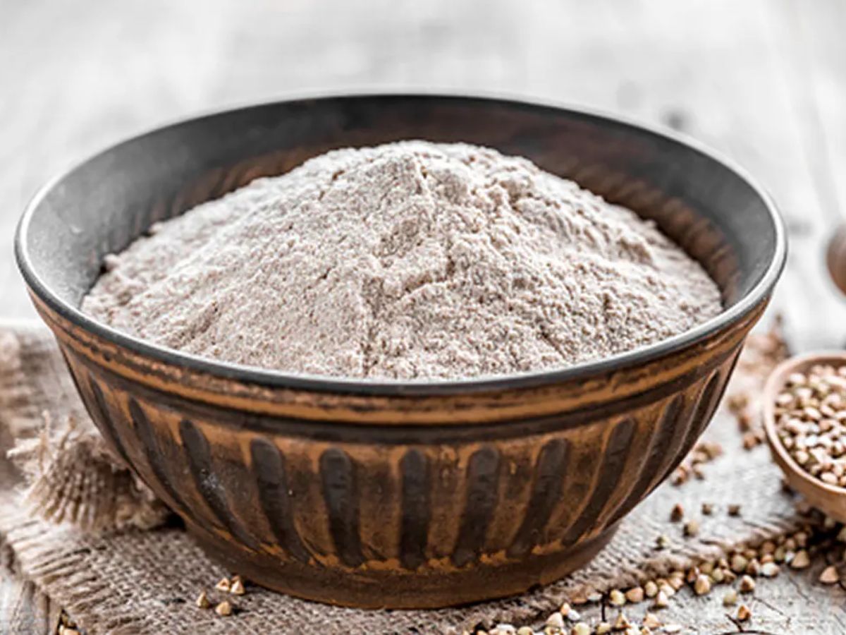 व्रत में काम आएगी ये ट्रिक! ऐसे पहचानें कुट्टू का आटा पुराना है या ताजा ...