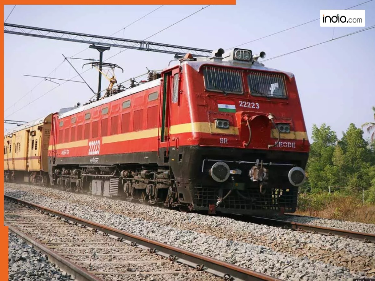 how much KM train engine travel in one liter diesel Ek liter me kitna ...