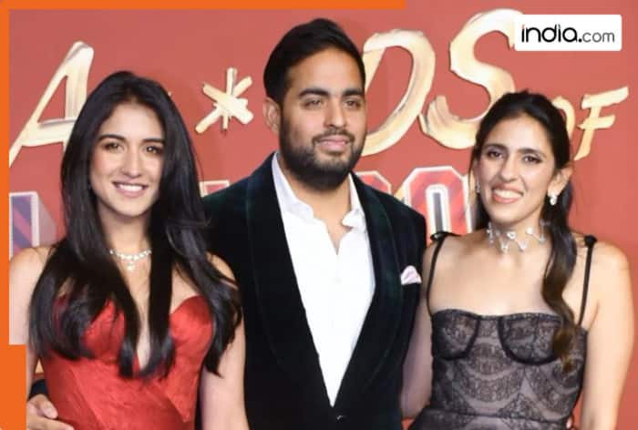 Watch: Radhika Merchant and Akash Ambani steal spotlight at ‘The Ba*ds of Bollywood’ premiere ...