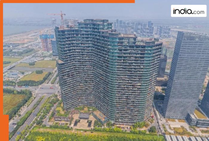 World’s largest residential building houses 20000 people; not in Dubai ...