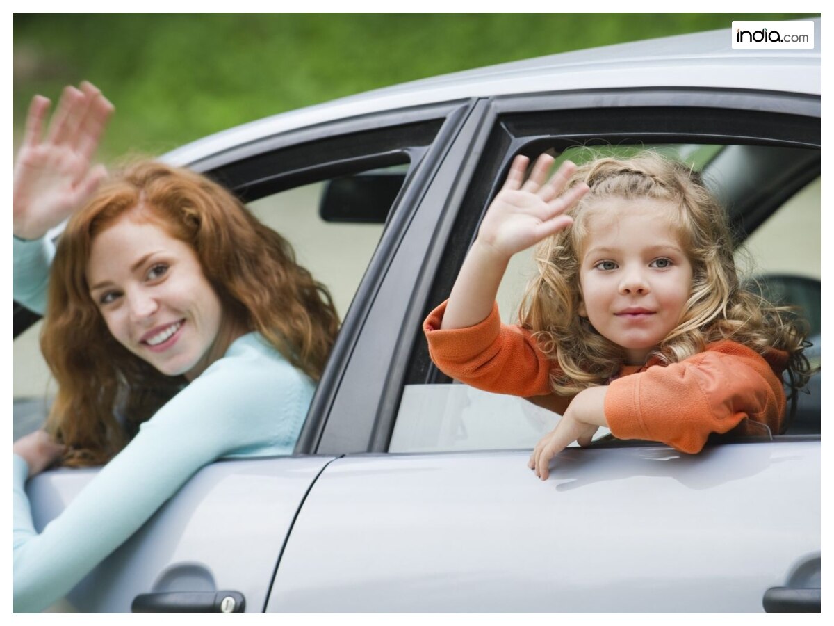 विदा लेते समय क्यों बोलते हैं 'TA-TA', जानें क्या है इसका मतलब