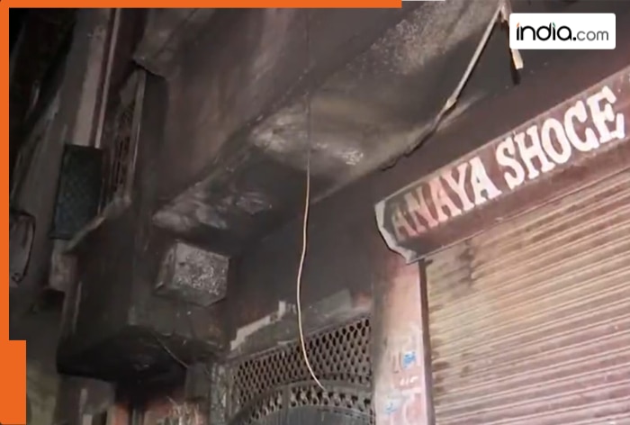VISUALS: Massive fire breaks out at four-storey building in Delhi, 4 ...