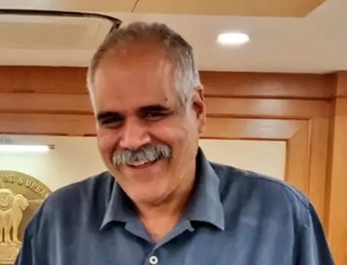 Who Is Indigo Owner: कौन हैं इंडिगो के मालिक? जानिए कितनी संपत्ति के ...