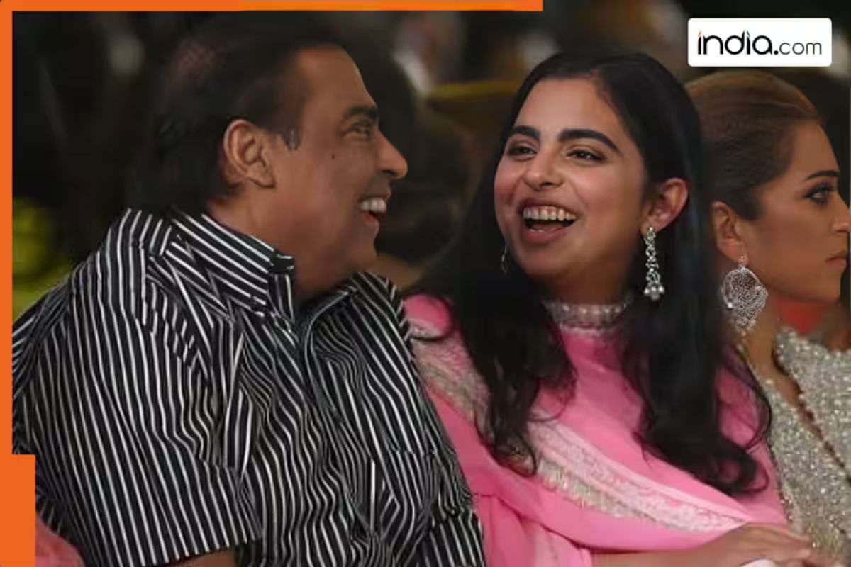 What is Isha Ambani's monthly income? Mukesh Ambani's daughter takes ...