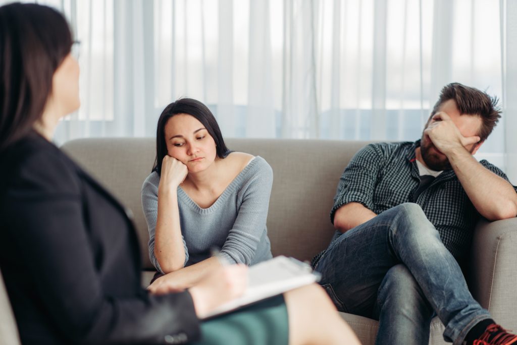 Worst Couples: इन डेट्स में जन्में लोग बनते हैं सबसे बेकार कपल, दोनों ...