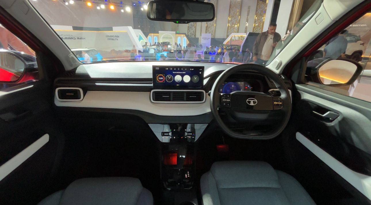 Tata Punch Facelift Launched with 3 Engine Options, iCNG + AMT Steals ...