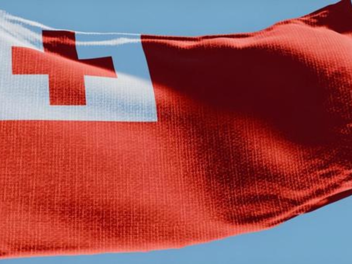 इस देश में रविवार को काम करना माना जाता है अपराध, नियम तोड़ने पर मिलती ...