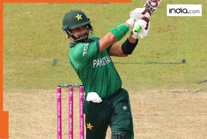 T20 World Cup 2026: Sahibzada Farhan POWERS Pakistan into Super 8 with ...