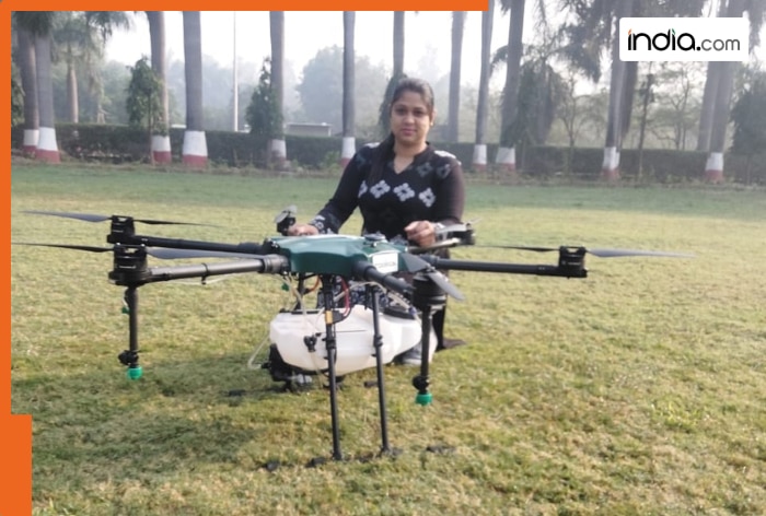 Earns lakhs by spraying pesticides through drones, becomes farmers ...