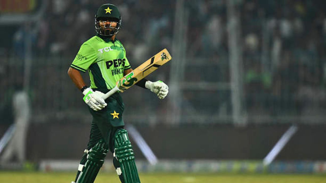 WATCH: Babar Azam falls cheaply to star CSK cricketer as Pakistan ...