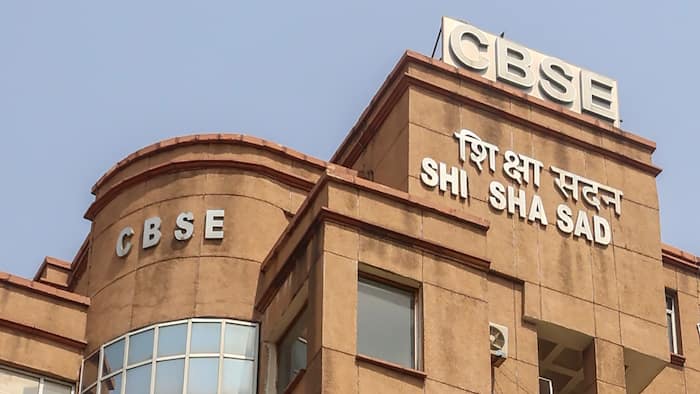CBSE Class 12 Re-Evaluation 2026: Last date to apply for CBSE 12th ...
