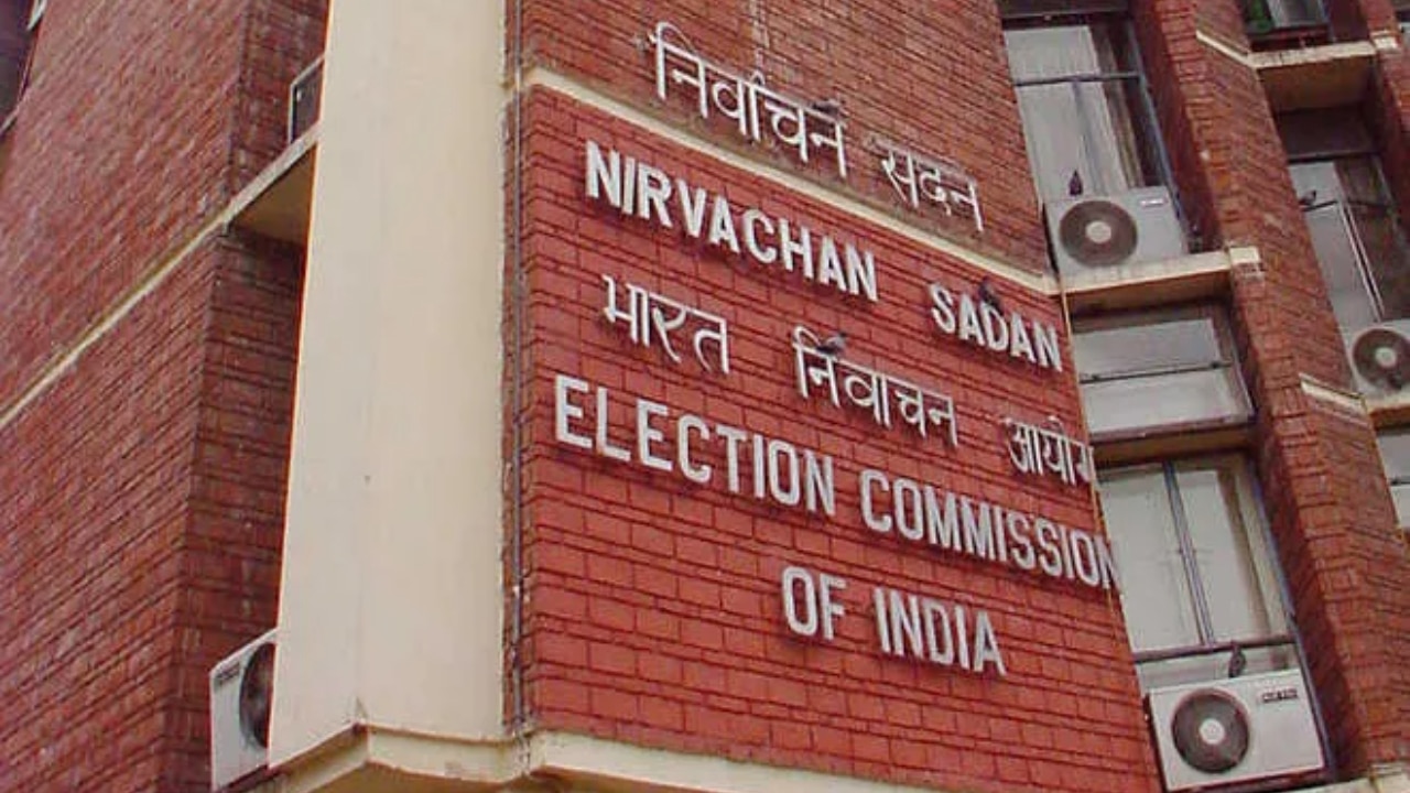 Delhi SIR Update: Nearly 10 lakh enumeration forms distributed in first ...