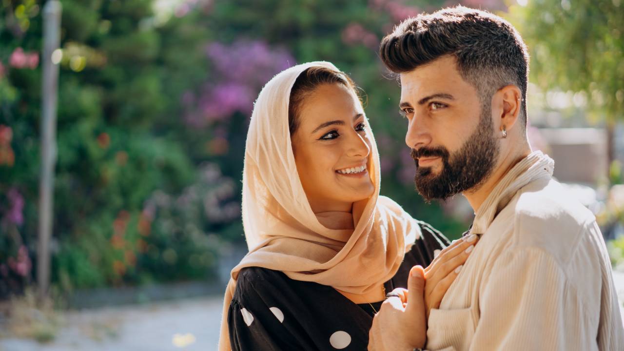 Mulank 8 Love Compatibility: इस मूलांक के लोगों से शादी करते ही बदल ...