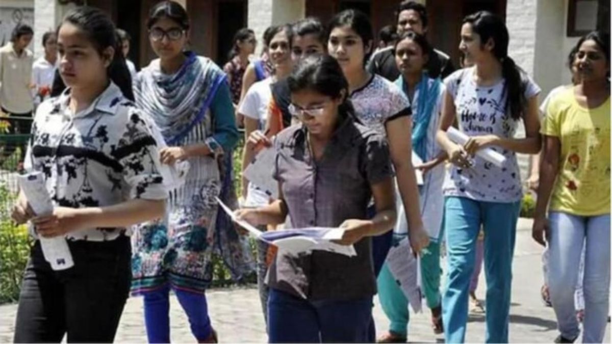NEET-UG 2026 Re-exam: Admit cards available now for June 21 test ...