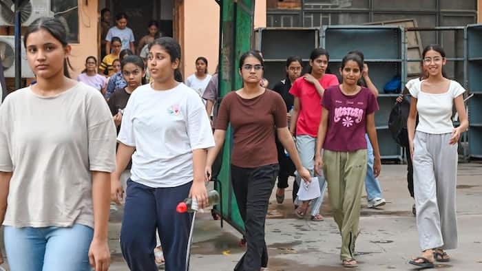 IIT-Roorkee clarifies admission process for students below eligibility ...