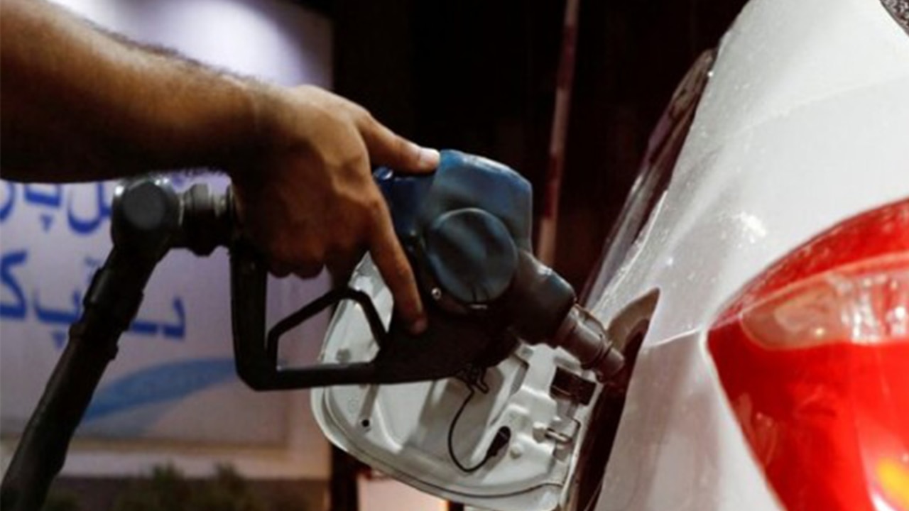 Pakistan’s petrol crisis deepens, exposes administrative failures