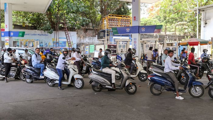 Today Petrol, Diesel Prices June 21: Petrol at Rs 102.12 in New Delhi ...